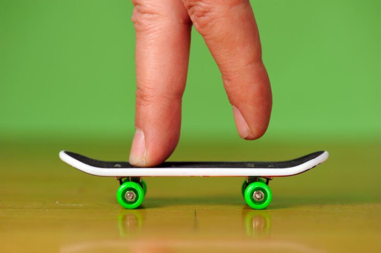 What Is The Easiest Trick To Do On A Fingerboard? - G For Games
